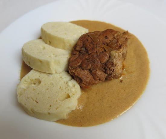 recept ze zvěřiny - Zajíc na smetaně